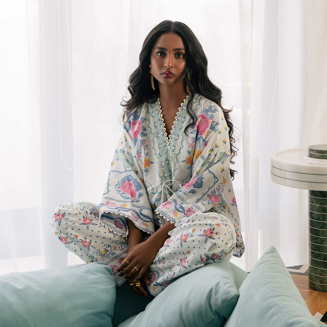 Discover Women's Fashion at LAMA | Shop Shirts, Dresses & More – Lama ...