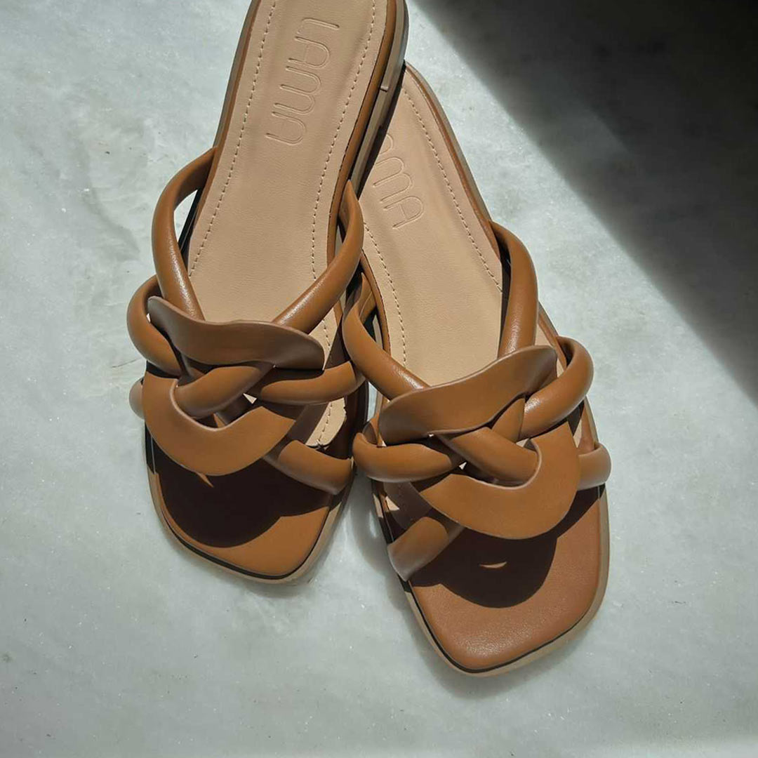 Discover Women's Fashion at LAMA | Shop Shirts, Dresses & More – Lama ...